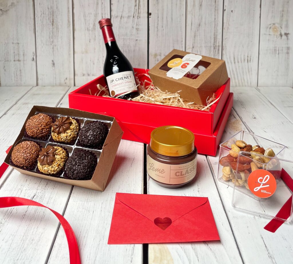 Surpresa Para Alguém Especial - Leme Brigadeiros